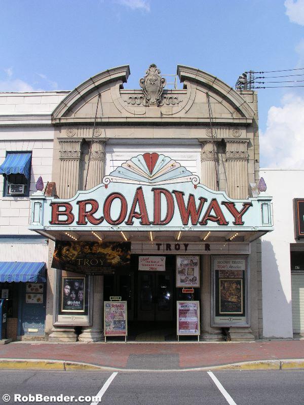 Pitman Broadway Theatre | Rob Bender